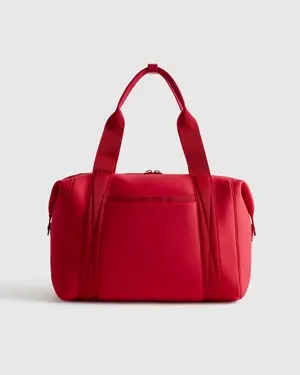 Quince All-day Neoprene Duffle Bag - Ruby Red