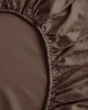 Quince Signature Giza Cotton Sateen Fitted Sheet Set - Espresso