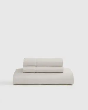 Quince Signature Giza Cotton Sateen Fitted Sheet Set Light Grey