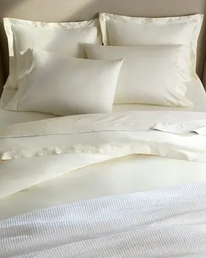 Quince Signature Giza Cotton Sateen Deluxe Bedding Bundle - Ivory
