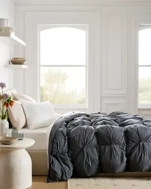 Quince Cotton Pintuck Comforter - Nightfall
