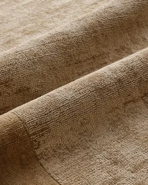 Quince Levi Hand-loomed Jute Rug