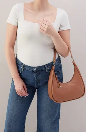 Hobo Small Leather Shoulder Bag - Brown Sugar