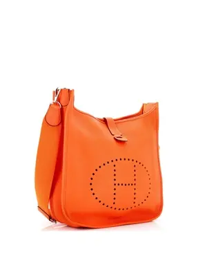 Hermès Gm Evelyne Bag Gen Iii Clemence - Orange