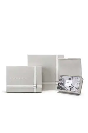GIFT WRAP Forward