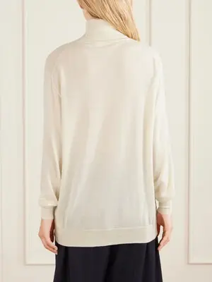 THE ROW Nabari Cashmere Turtleneck Sweater