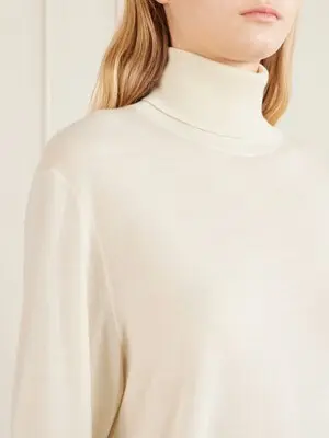 THE ROW Nabari Cashmere Turtleneck Sweater