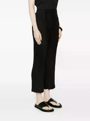 GONGDID DESIGN Plissé Cropped Trousers