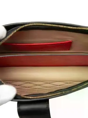 LOUIS VUITTON Epi Trunk Clutch Crossbody Bag 2000-2025
