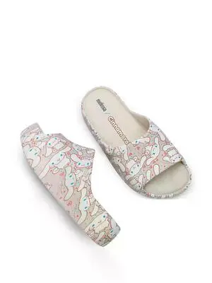 Melissa X Hello Kitty And Friends Free Platform Slides - Neutrals