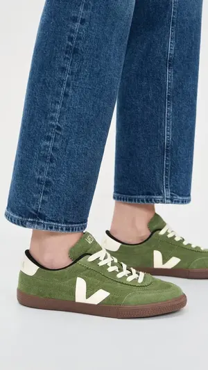 VEJA Panenka Suede Sneakers - Militar/pierre/bark