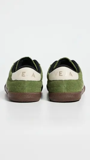 VEJA Panenka Suede Sneakers - Militar/pierre/bark