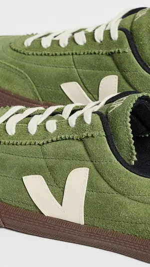 VEJA Panenka Suede Sneakers - Militar/pierre/bark