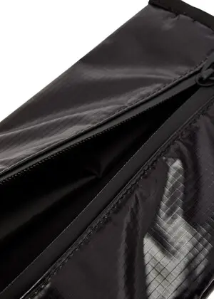 Rains Sibu Water-repellent Ripstop Wash Bag