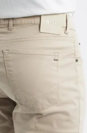 BRAX Chuck Modern Fit Five-pocket Pants - Canvas