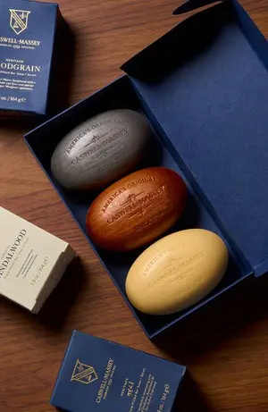 CASWELL-MASSEY Sandalwood Explorer Soap Set