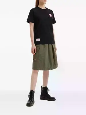 FINGERCROXX Embroidered T-shirt - Black