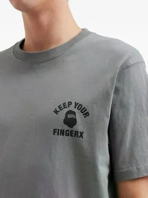 FINGERCROXX Logo-print T-shirt