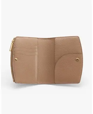 Cuyana Passport Wallet - Cappuccino