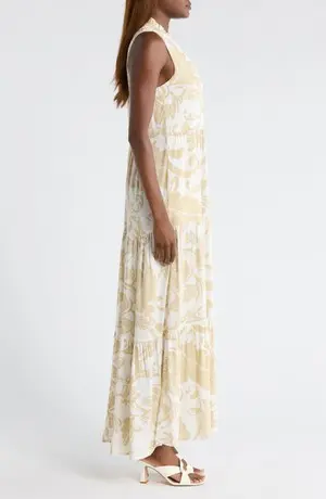 Vince Camuto Sleeveless Tiered Maxi Dress - Camel