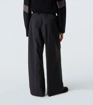 ERL Pleated Wide-leg Trousers In James - Black