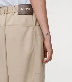 Loewe Cotton-silk Gabardine Cropped Trousers - Beige