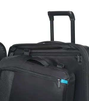 SAMSONITE Nexis Expandable Spinner Suitcase