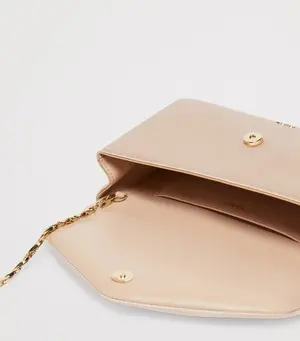 Max Mara Satin Clutch With Chain Strap - Pink