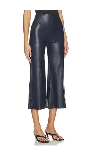 Commando Faux Leather Cropped Pant - Navy