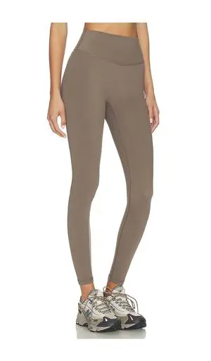 FORM Core Leggings - Walnut