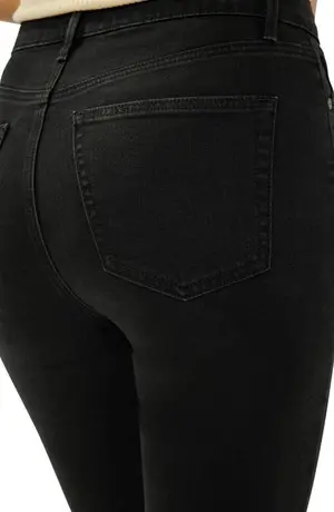 SILVER JEANS CO. Isbister Modern Capri Jeans - Black