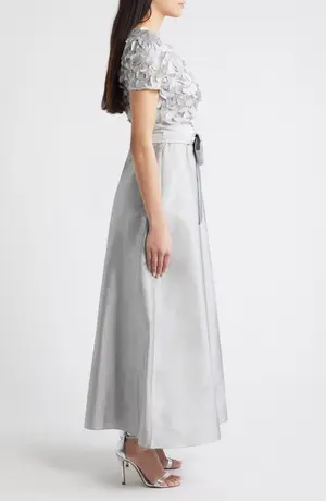 Pisarro Nights 3d Beaded Paillette Bodice Taffeta Gown - Silver