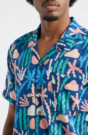 BOARDIES Print Short Sleeve Button-up Camp Shirt - Blue Multi