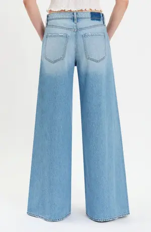 DAZE Wilder Wide Leg Jeans