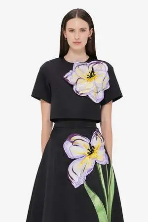 LEO LIN Appliqué Sleeve Crop Top