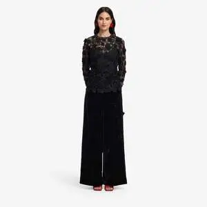 Leo Lin Round Neck Tops
