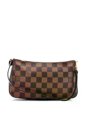 LOUIS VUITTON Navona Pochette Accessoires Damier Clutch