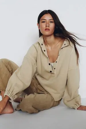 PILCRO Knit Project Canyon Henley Top - Semolina