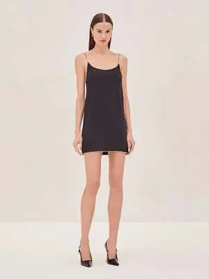 Alexis Madisson Dress With Gold Chain Detail - Black