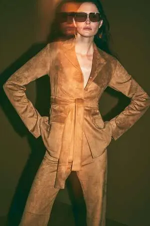 Alexis Lazlo Vegan Suede Blazer - Tan