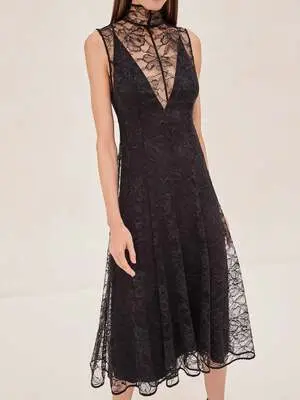 Alexis Rhiane Lace Midi Dress - Black