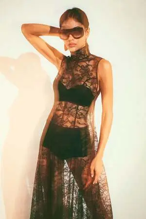 Alexis Rhiane Lace Midi Dress - Black
