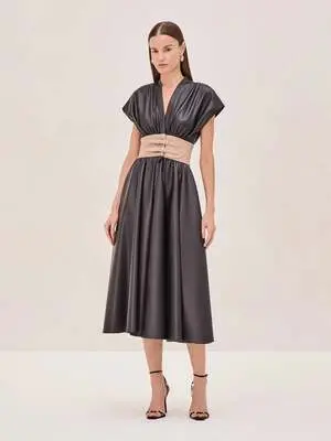 Alexis Viktora Midi Dress - Black