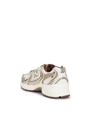 NEW BALANCE 530 Sneakers - Light Brown