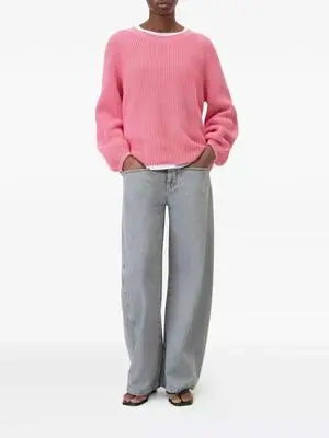 Closed Long Sleeve Crew-neck Sweater