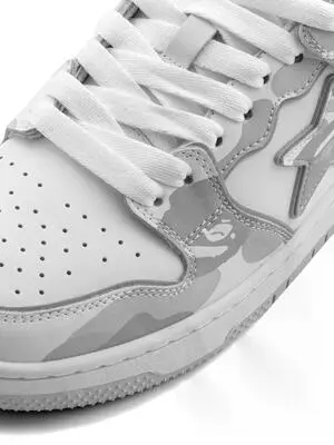 A BATHING APE Star Camouflage Sneakers - White