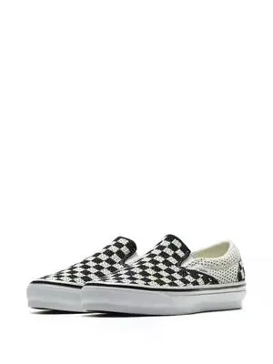 VANS Checkerboard Slip-on Sneakers - Black