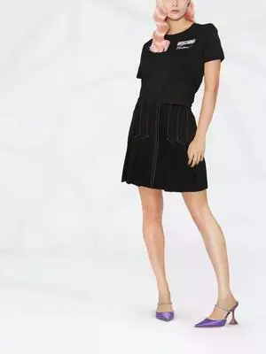 Moschino Embroidered Logo T-shirt