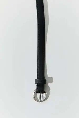 ST. AGNI Minimal Slim Leather Belt - Black