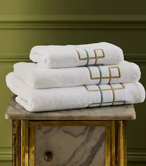 YVES DELORME Villa Bath Towel